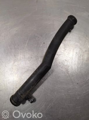 03C121065B Volkswagen PASSAT B6 Tuyau de liquide de refroidissement ...