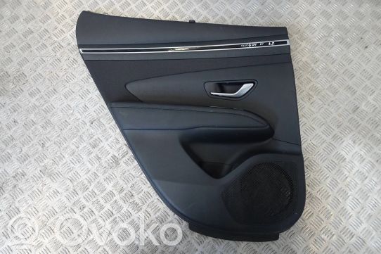83370-N7010 Hyundai Tucson IV NX4 Panneau de garniture latérale arrière ...