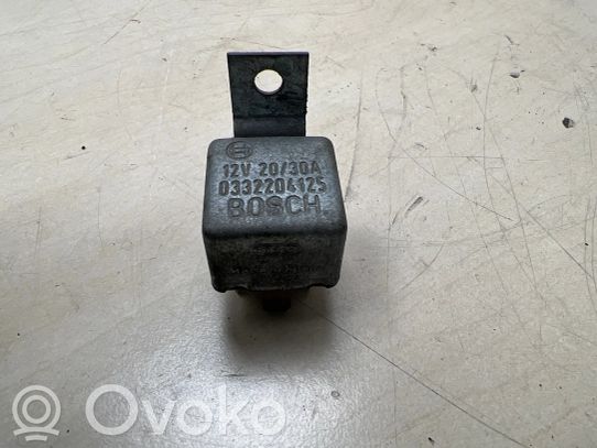 12V2030A Volkswagen Transporter - Caravelle T4 Autres relais, 13,00 ...