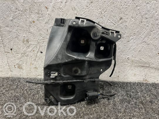 7497112 BMW 4 G22 G23 G24 G26 Galinis laikiklis bamperio, 36,00 € | RRR
