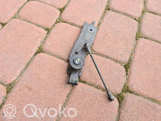 84084759 Opel Insignia B Capteur de hauteur à suspension pneumatique ...