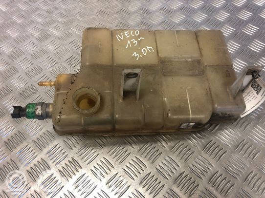 5801255878 Iveco Daily 6th gen Coolant expansion tank/reservoir, €49.18 ...