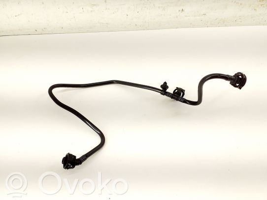 4M0121081F Porsche Cayenne (9Y0 9Y3) Tuyau à dépression, 30,00 € | OVOKO