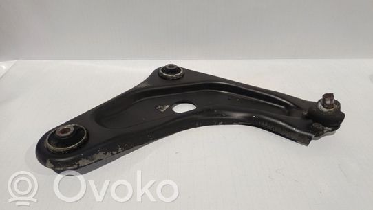 Peugeot 207 Triangle bras de suspension inférieur avant, 32,29 € | OVOKO