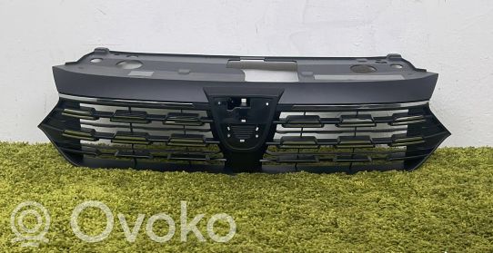 623107458R Dacia Sandero III Grille calandre supérieure de pare-chocs ...
