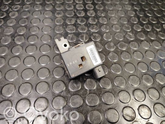 8637A176 Citroen C4 Aircross Relais de klaxon, 5,00 € | OVOKO