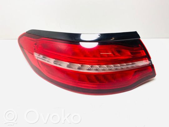 A2539063502 Mercedes-Benz GLC X253 C253 Feux arrière / postérieurs, 90,00 € | OVOKO