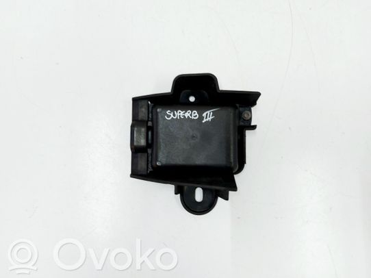 5Q0907685C Skoda Superb B8 (3V) Capteur radar d'angle mort, 110,12 ...