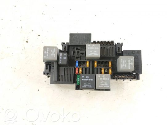 2229063302 Mercedes-Benz C W205 Boîte à fusibles, 27,59 € | OVOKO