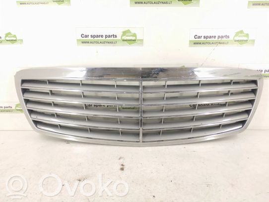 A2118800383 Mercedes-Benz E W211 Grille de calandre avant, 34,49 € | OVOKO