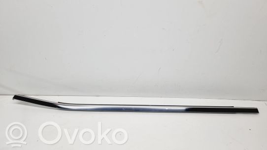 828206UA0A Nissan Qashqai J12 Moulure de porte arrière, 49,00 € | OVOKO