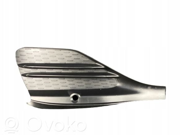A2068854105 Mercedes-Benz C W206 Front bumper lower grill, 0.20 € | RRR