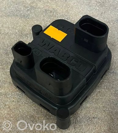 4M0907778A Audi Q7 4M Suspension control unit/module, 117.41 € | RRR