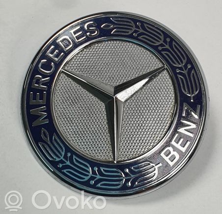 2078170316 Mercedes-Benz E C207 W207 Manufacturer badge logo/emblem, 15 ...