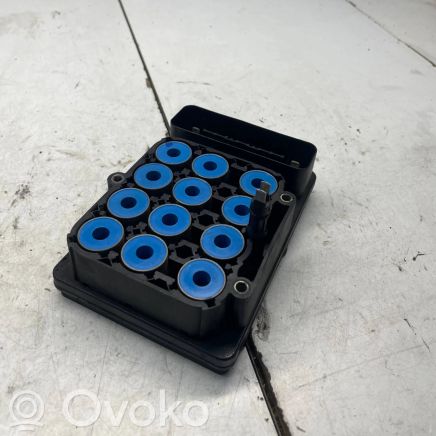 A2095450232 Mercedes-Benz C W203 ABS Pump, 31.10 € | RRR