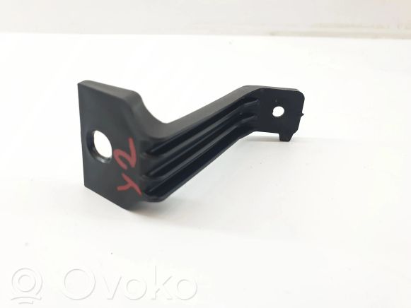 86637-J9000 Hyundai Kona I Other exterior part, 17.86 € | RRR