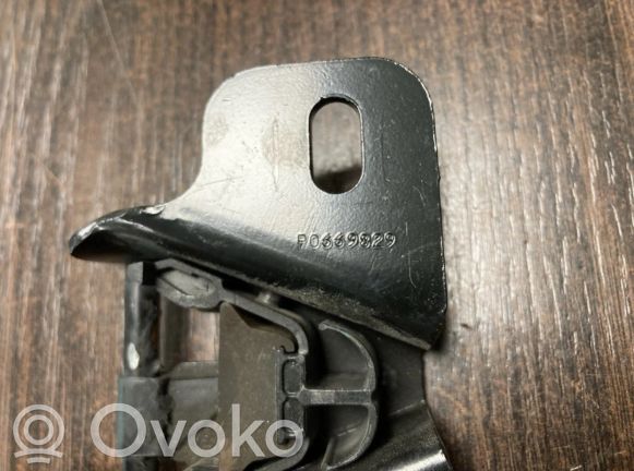 8200497816A Renault Master III Loading door lock loop/hook striker, 16. ...