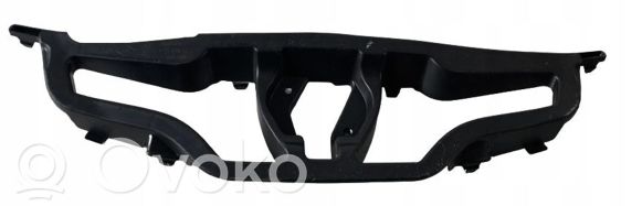628101467R Renault Clio IV Front bumper upper radiator grill, 47.06 € | RRR