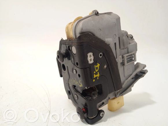 3C1837015A Volkswagen PASSAT B6 Front door lock, 20.00 € | RRR