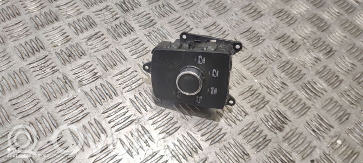 A1669059802 Mercedes-Benz GL X166 A set of switches, 40.00 € | RRR