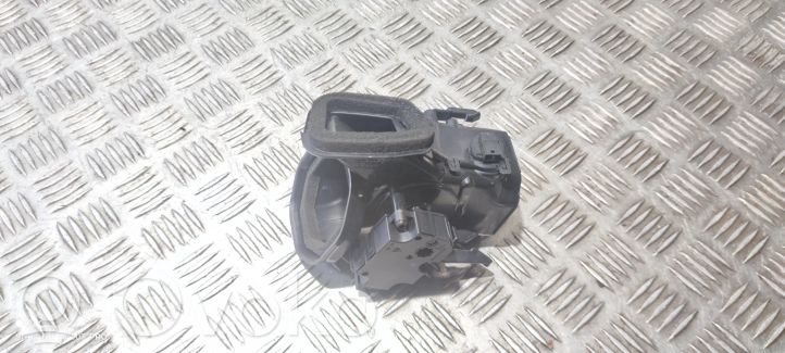 A2058300100 Mercedes-Benz GLC C253 Cabin air duct channel, 11.00 € | RRR