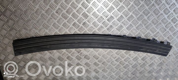 088871124 Jeep Grand Cherokee Rear bumper trim bar molding, 45.00 € | RRR