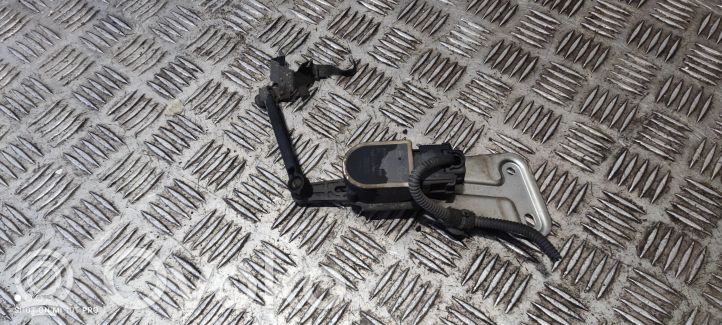 A0045429918 Mercedes-Benz E W212 Rear air suspension level height ...