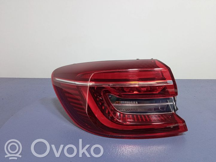 265551035R Renault Clio V Rear/tail lights, 52.40 € | RRR