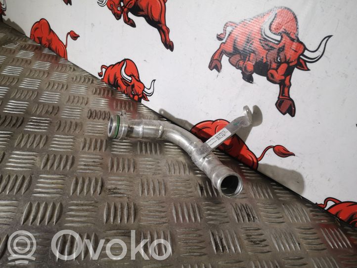 059121071 Audi Q5 SQ5 Tuyau de liquide de refroidissement moteur, 17.10 ...