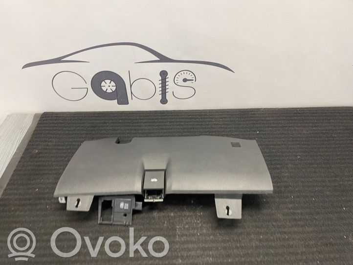 5YK14TX7AE Dodge RAM Garniture panneau inférieur de tableau de bord, 67 ...