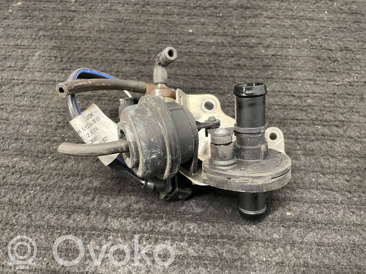 7PP906283F Porsche 911 991 Turbo solenoid valve, 111.00 € | RRR