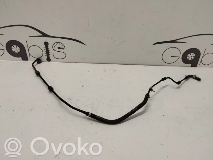 A2135010301 Mercedes-Benz E W213 Engine coolant pipe/hose, 21.00 € | RRR