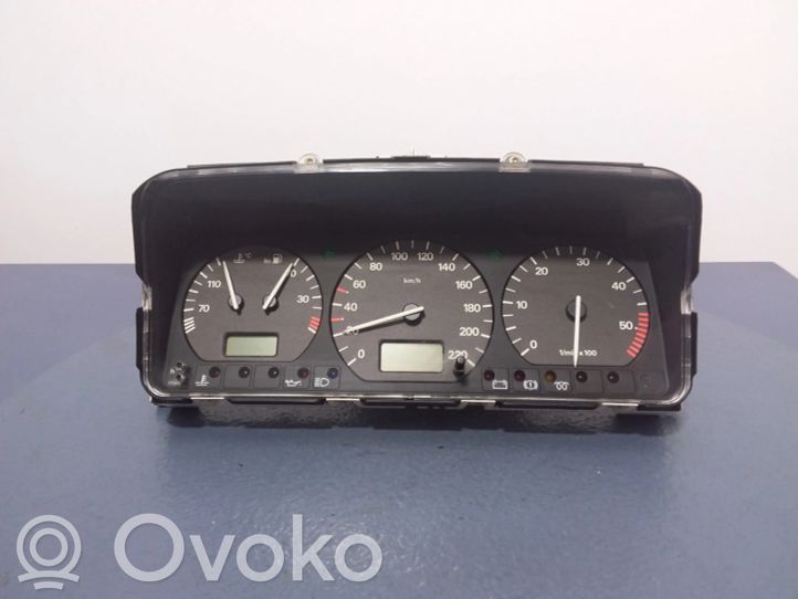 3A0919860M Volkswagen PASSAT B4 Speedometer (instrument cluster), 84.71 ...