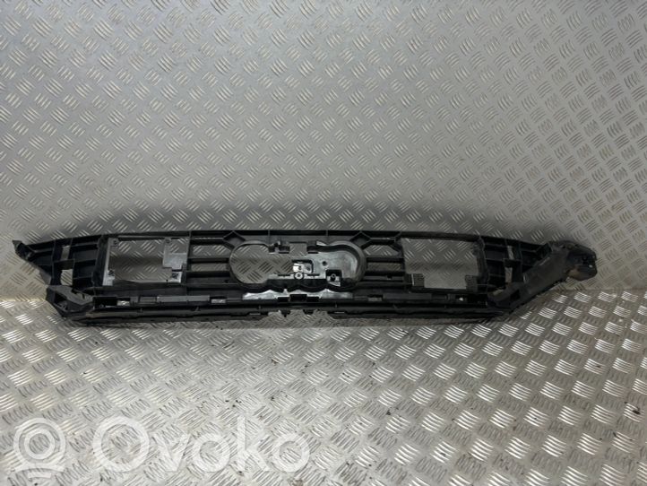 4K8807233D Audi RS6 C8 Front bumper mounting bracket, 70.35 € | RRR