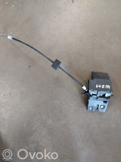 A1717500085 Mercedes-Benz E W211 Loading door lock, 30.00 € | RRR