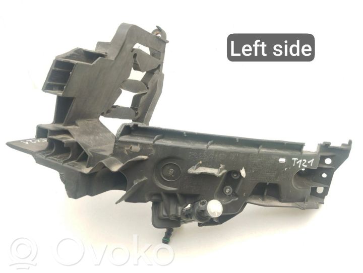 8R0805607 Audi Q5 SQ5 Headlight/headlamp mounting bracket, 29.90 € | RRR