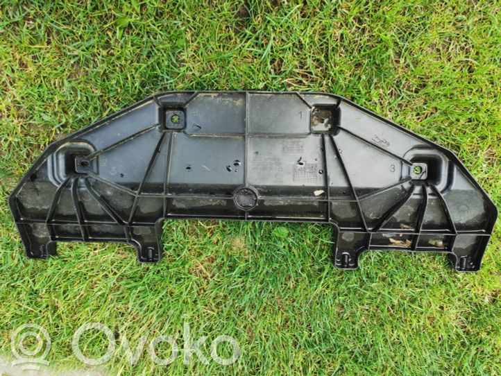 4KE807329 Audi e-tron Rear bumper mounting bracket, 70.59 € | RRR