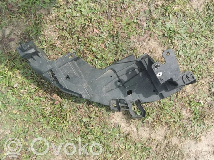 622225493R Renault Megane III Headlight/headlamp mounting bracket, 35. ...