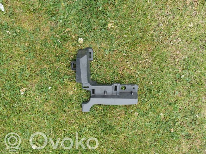 622B59286R Renault Clio IV Front bumper mounting bracket, 15.29 € | RRR