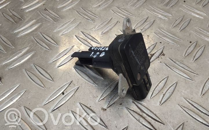 2220437010 Toyota Verso Mass air flow meter, 30.00 € | RRR