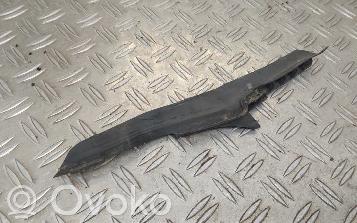 538670F020 Toyota Verso Fender end trim, 7.00 € | RRR
