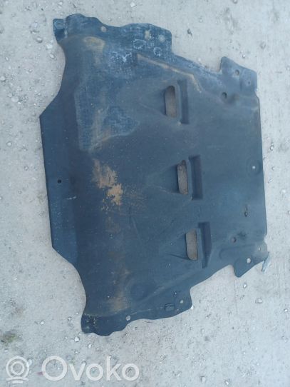 Volvo XC60 Engine splash shield/under tray, 42.35 € | RRR