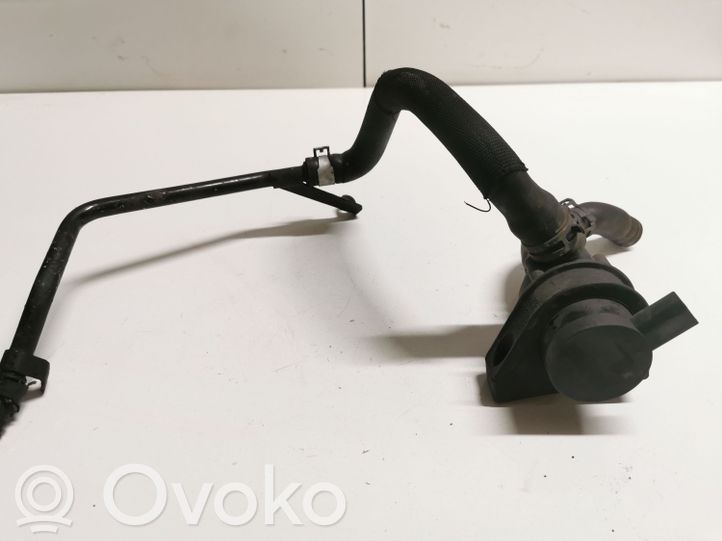 06H121057 Audi A5 8T 8F Pompe à eau de liquide de refroidissement, 20. ...