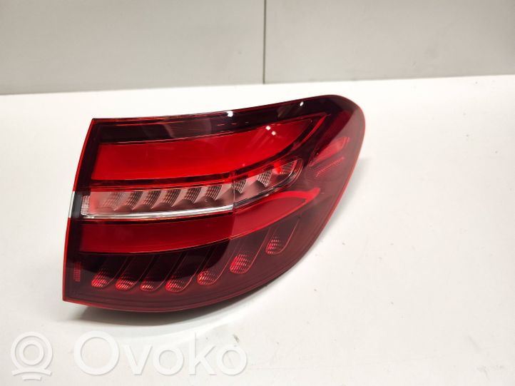 A2539061000 Mercedes-Benz GLC X253 C253 Feux arrière / postérieurs, 140.00 € | OVOKO