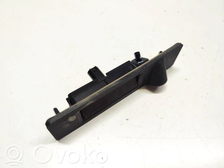 109594900E Tesla Model 3 Rear view/reversing camera, 90.00 € | RRR