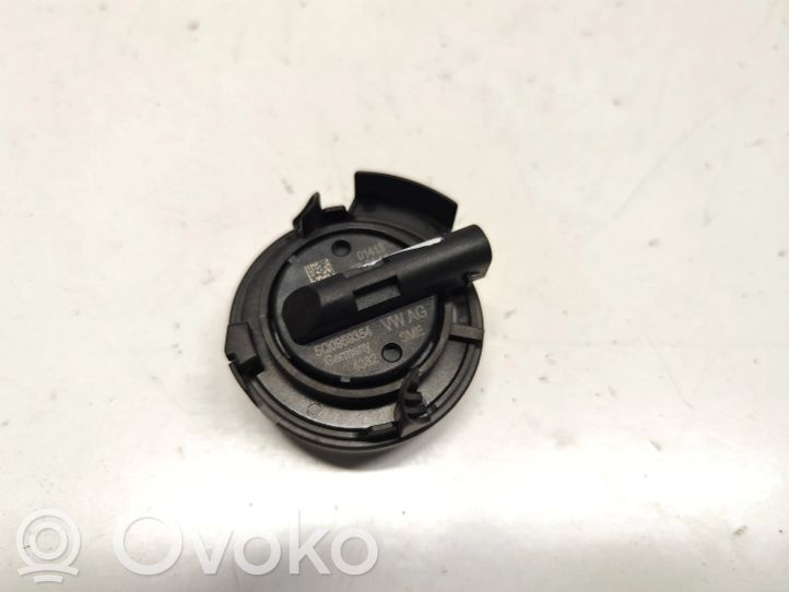 5Q0959354 Audi Q5 SQ5 Airbag deployment crash/impact sensor, 5.00 € | RRR