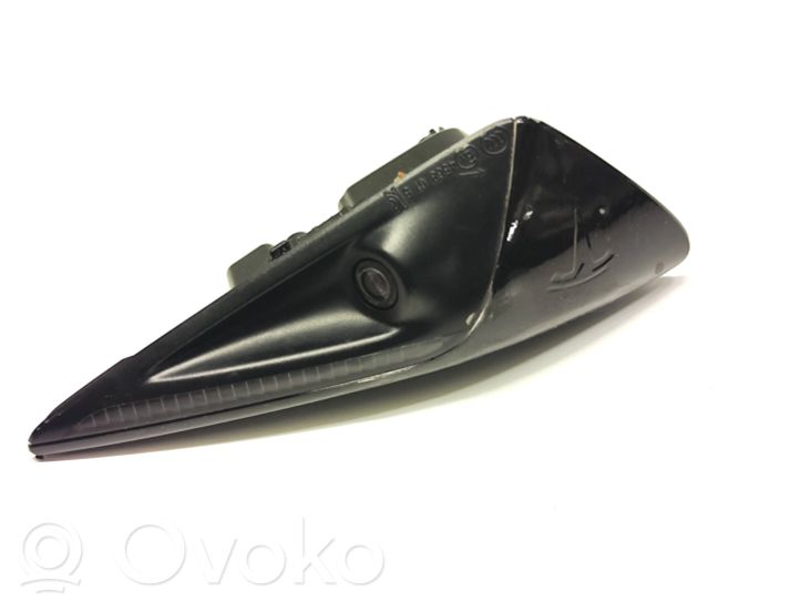 112510677E Tesla Model Y Front bumper camera, 100.00 € | RRR