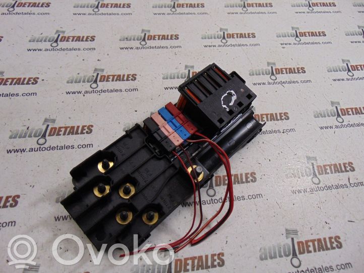 A1645450201 Mercedes-Benz GL X164 Sicherungskasten, 30.00 € | RRR