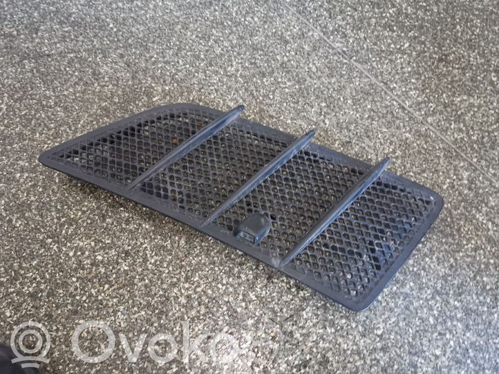 1648800105 Mercedes-Benz ML W164 Grille calandre de capot, 20.00 € | OVOKO