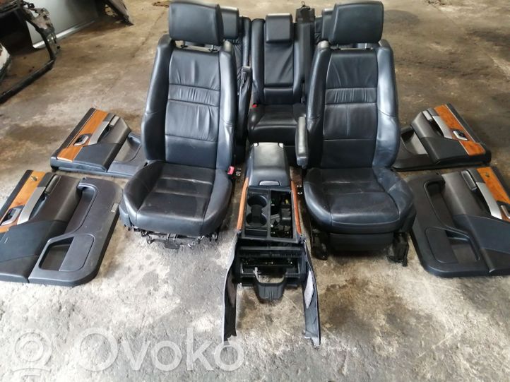 Land Rover Range Rover Sport L320 Kit intérieur, 350.00 € | OVOKO